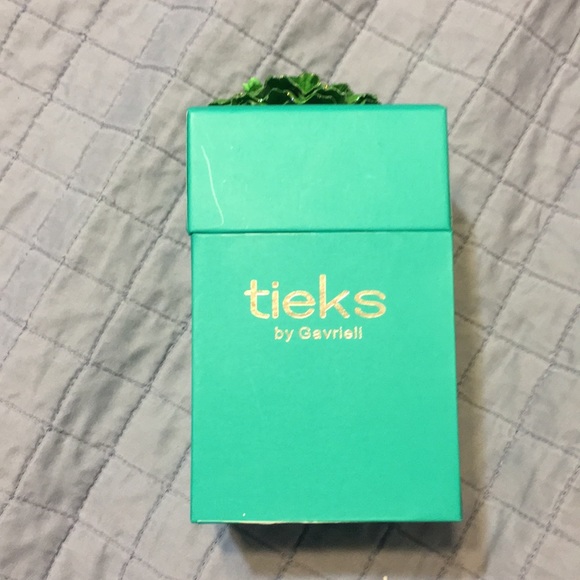 Tieks | Other | Tieks Gift Card Box And Flower | Poshmark